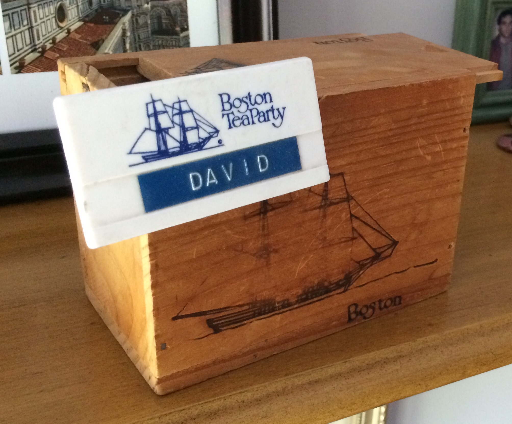 The Angry Tour Guide – bark/bite